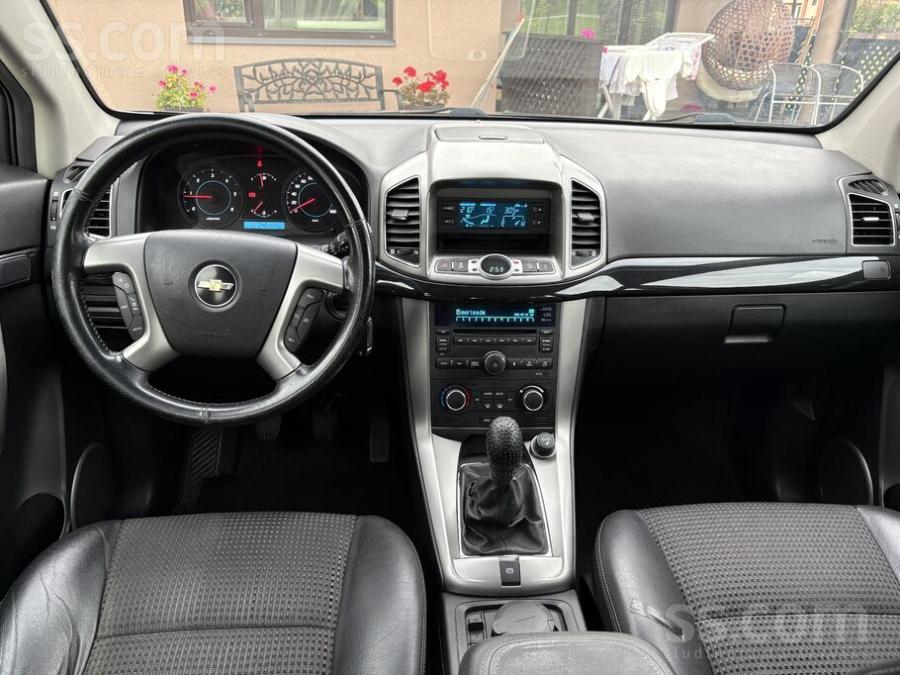 Melns Chevrolet Captiva 2011 Bauska, ar dzinēja tilpumu 2.20 L un nobraukumu 240 tūkst. km par 4800 €, foto 11 vietnē AUTOMOTO.COM.LV