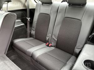 Melns Chevrolet Captiva 2011 Bauska, ar dzinēja tilpumu 2.20 L un nobraukumu 240 tūkst. km par 4800 €, foto 13 vietnē AUTOMOTO.COM.LV