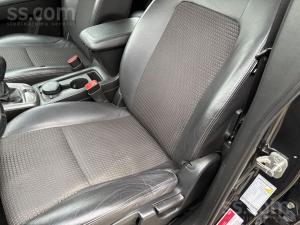 Melns Chevrolet Captiva 2011 Bauska, ar dzinēja tilpumu 2.20 L un nobraukumu 240 tūkst. km par 4800 €, foto 15 vietnē AUTOMOTO.COM.LV