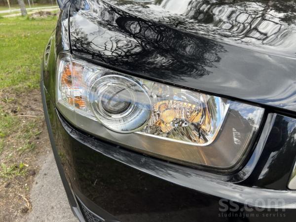 Melns Chevrolet Captiva 2012 Rīga, ar dzinēja tilpumu 2.20 L un nobraukumu 110 tūkst. km par 7990 €, foto 8 vietnē AUTOMOTO.COM.LV