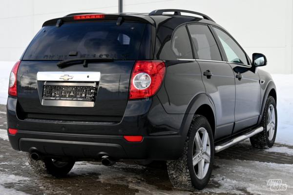 Melns Chevrolet Captiva 2012 Kretinga, ar dzinēja tilpumu 2.20 L un nobraukumu 224 tūkst. km par 5750 €, foto 7 vietnē AUTOMOTO.COM.LV