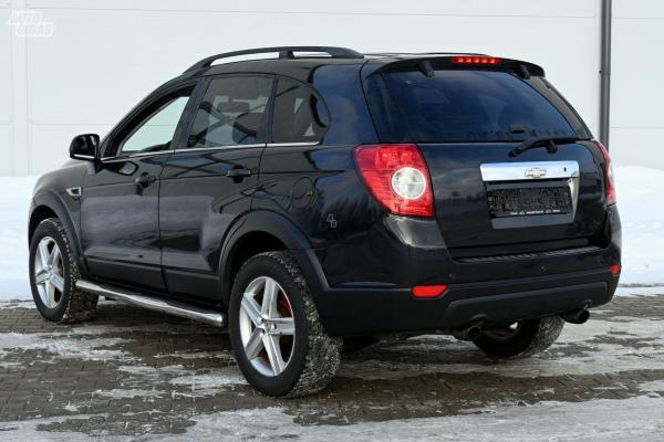 Melns Chevrolet Captiva 2012 Kretinga, ar dzinēja tilpumu 2.20 L un nobraukumu 224 tūkst. km par 5750 €, foto 9 vietnē AUTOMOTO.COM.LV