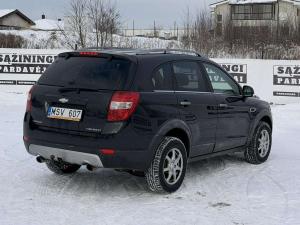Black Chevrolet Captiva 2012 in Vilnius, with an engine capacity of 2.23 L and mileage of 191 thousand km for 4500 €, photo 13 on AUTOMOTO.COM.LV