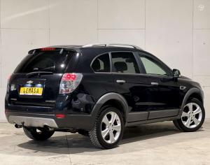 Melns Chevrolet Captiva 2012 Klaipėda, ar dzinēja tilpumu 2.23 L un nobraukumu 208 tūkst. km par 5555 €, foto 10 vietnē AUTOMOTO.COM.LV
