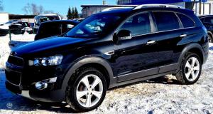 Black Chevrolet Captiva 2012 in Kretinga, with an engine capacity of 2.20 L and mileage of 274 thousand km for 6350 €, photo 7 on AUTOMOTO.COM.LV