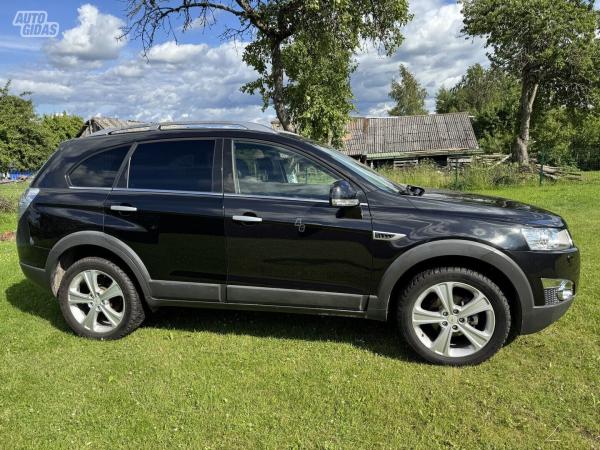 Melns Chevrolet Captiva 2012 Viļņa, ar dzinēja tilpumu 2.20 L un nobraukumu 153 tūkst. km par 5680 €, foto 8 vietnē AUTOMOTO.COM.LV