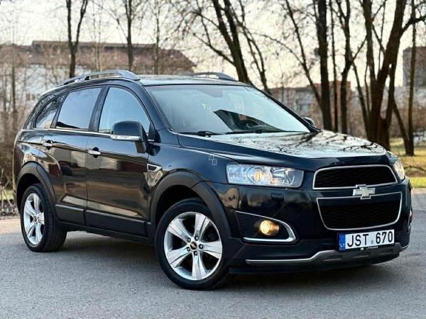 Melns Chevrolet Captiva 2012 Kauņa, ar dzinēja tilpumu 2.00 L un nobraukumu 277 tūkst. km par 5000 €, foto 2 vietnē AUTOMOTO.COM.LV