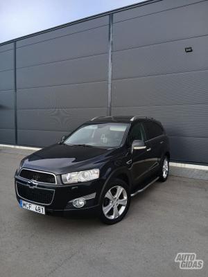 Black Chevrolet Captiva 2012 in Klaipeda, with an engine capacity of 2.20 L and mileage of 300 thousand km for 5000 €, photo 3 on AUTOMOTO.COM.LV
