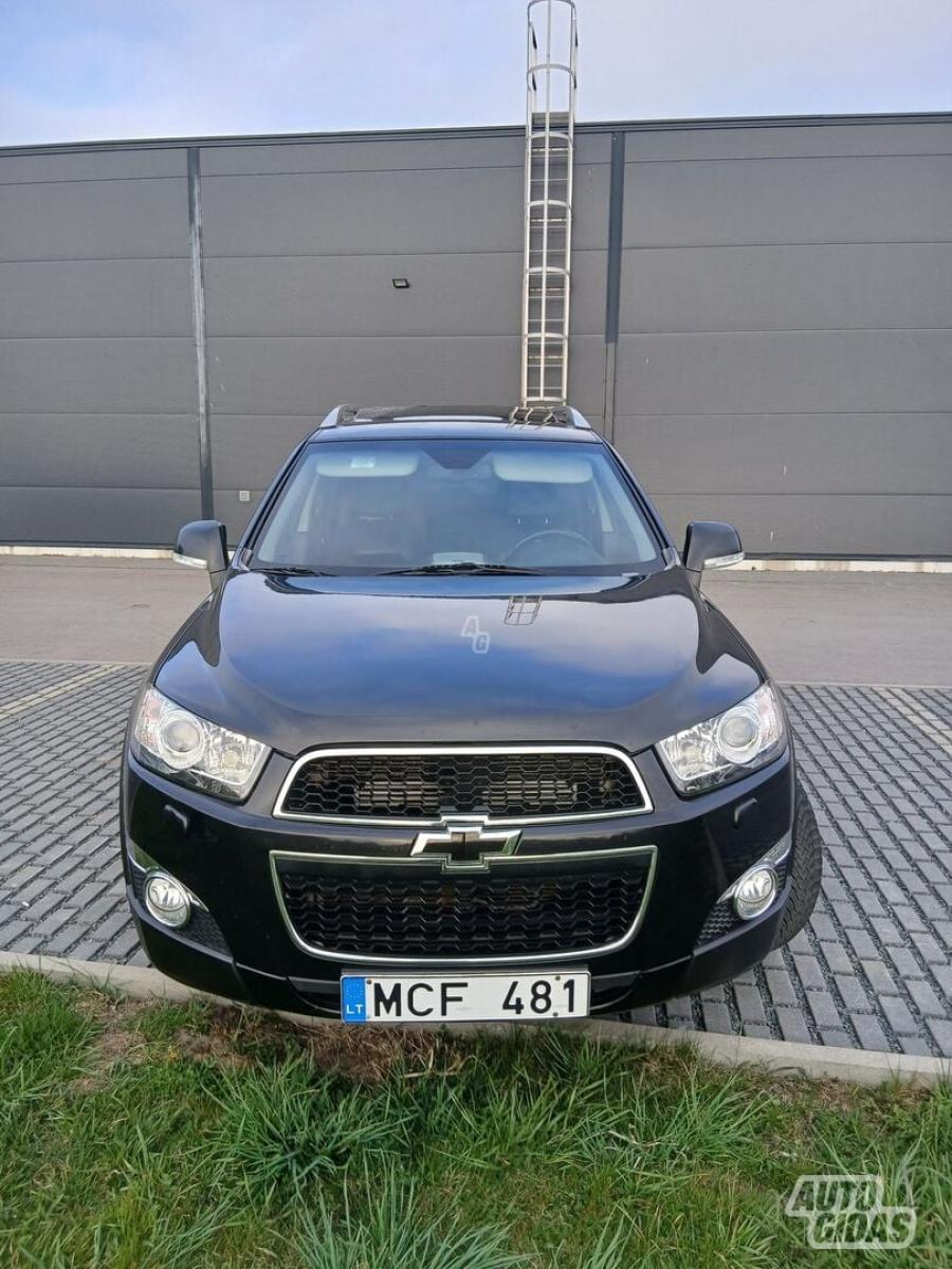 Black Chevrolet Captiva 2012 in Klaipeda, with an engine capacity of 2.20 L and mileage of 300 thousand km for 5000 €, photo 8 on AUTOMOTO.COM.LV