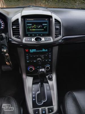 Black Chevrolet Captiva 2012 in Klaipeda, with an engine capacity of 2.20 L and mileage of 300 thousand km for 5000 €, photo 10 on AUTOMOTO.COM.LV