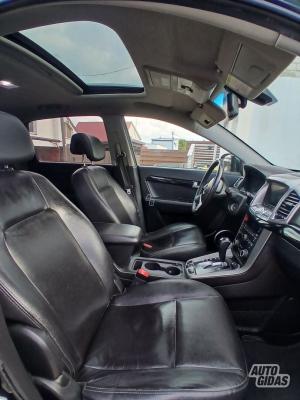 Black Chevrolet Captiva 2012 in Klaipeda, with an engine capacity of 2.20 L and mileage of 300 thousand km for 5000 €, photo 12 on AUTOMOTO.COM.LV