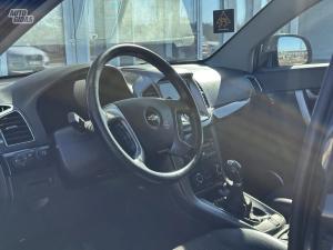 Melns Chevrolet Captiva 2012 Viļņa, ar dzinēja tilpumu 2.20 L un nobraukumu 270 tūkst. km par 3500 €, foto 8 vietnē AUTOMOTO.COM.LV