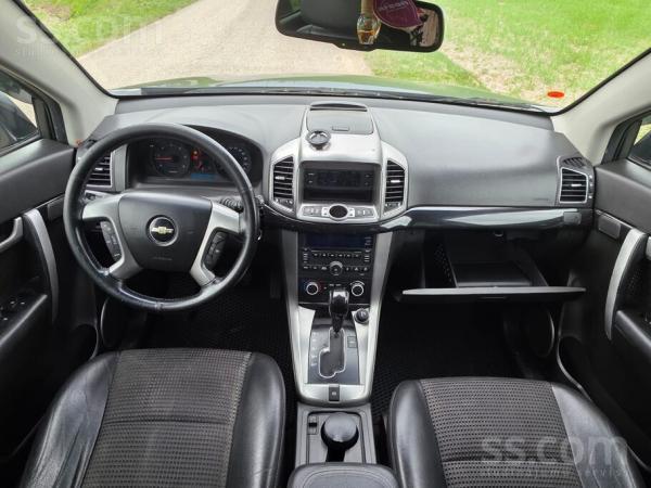 Melns Chevrolet Captiva 2012 Saldus, ar dzinēja tilpumu 2.20 L un nobraukumu 245 tūkst. km par 5500 €, foto 5 vietnē AUTOMOTO.COM.LV