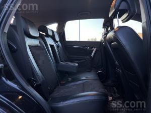 Black Chevrolet Captiva 2012 in Riga, with an engine capacity of 2.20 L and mileage of 265 thousand km for 4290 €, photo 11 on AUTOMOTO.COM.LV
