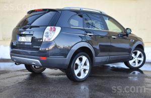 Melns Chevrolet Captiva 2012 Talsi, ar dzinēja tilpumu 2.20 L un nobraukumu 193 tūkst. km par 6200 €, foto 6 vietnē AUTOMOTO.COM.LV