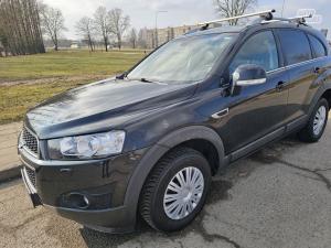 Melns Chevrolet Captiva 2012 Viļņa, ar dzinēja tilpumu 2.20 L un nobraukumu 269 tūkst. km par 4900 €, foto  vietnē AUTOMOTO.COM.LV