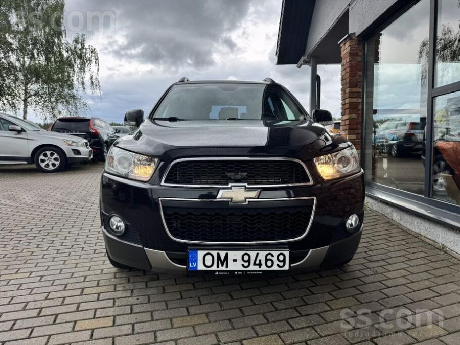 Melns Chevrolet Captiva 2012 Talsi, ar dzinēja tilpumu 2.20 L un nobraukumu 149 tūkst. km par 6500 €, foto 3 vietnē AUTOMOTO.COM.LV