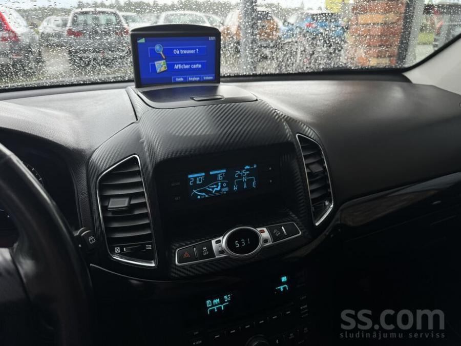 Melns Chevrolet Captiva 2012 Talsi, ar dzinēja tilpumu 2.20 L un nobraukumu 149 tūkst. km par 6500 €, foto 11 vietnē AUTOMOTO.COM.LV
