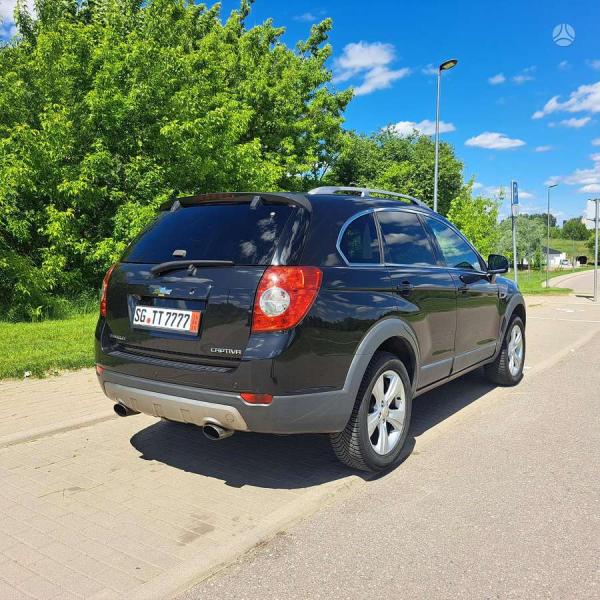Melns Chevrolet Captiva 2012 Viļņa, ar dzinēja tilpumu 2.20 L un nobraukumu 223 tūkst. km par 5100 €, foto 8 vietnē AUTOMOTO.COM.LV