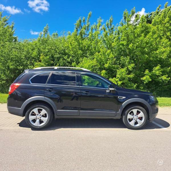 Melns Chevrolet Captiva 2012 Viļņa, ar dzinēja tilpumu 2.20 L un nobraukumu 223 tūkst. km par 5100 €, foto 10 vietnē AUTOMOTO.COM.LV