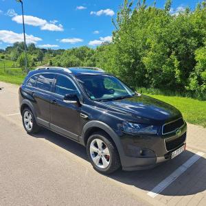 Black Chevrolet Captiva 2012 in Vilnius, with an engine capacity of 2.20 L and mileage of 223 thousand km for 5100 €, photo 13 on AUTOMOTO.COM.LV