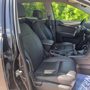 Black Chevrolet Captiva 2012 in Vilnius, with an engine capacity of 2.20 L and mileage of 223 thousand km for 5100 €, photo 21 on AUTOMOTO.COM.LV