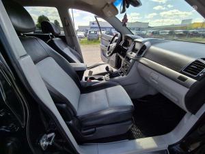 Black Chevrolet Captiva 2012 in Siauliai, with an engine capacity of 2.23 L and mileage of 225 thousand km for 4750 €, photo 20 on AUTOMOTO.COM.LV