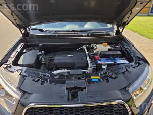 Black Chevrolet Captiva 2012 in Riga, with an engine capacity of 2.20 L and mileage of 193 thousand km for 6300 €, photo 8 on AUTOMOTO.COM.LV