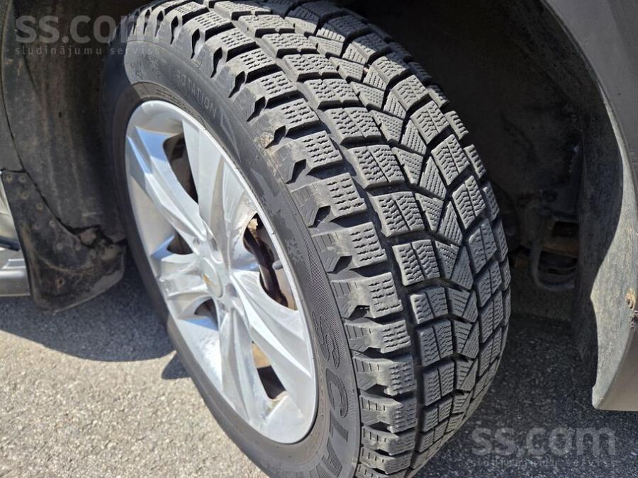 Black Chevrolet Captiva 2012 in Riga, with an engine capacity of 2.20 L and mileage of 193 thousand km for 6300 €, photo 10 on AUTOMOTO.COM.LV