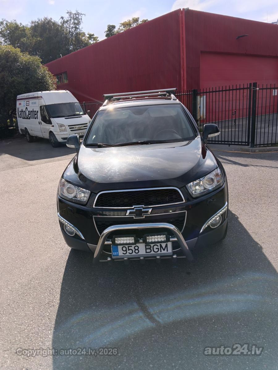 Melns Chevrolet Captiva 2012 Tallina, ar dzinēja tilpumu 2.20 L un nobraukumu 220 tūkst. km par 4300 €, foto 7 vietnē AUTOMOTO.COM.LV
