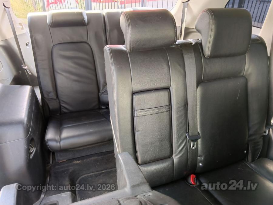 Melns Chevrolet Captiva 2012 Tallina, ar dzinēja tilpumu 2.20 L un nobraukumu 220 tūkst. km par 4300 €, foto 13 vietnē AUTOMOTO.COM.LV