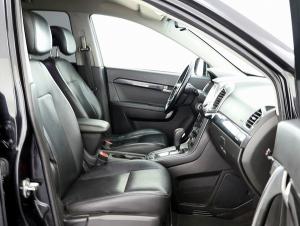 Melns Chevrolet Captiva 2012 Tallina, ar dzinēja tilpumu 2.20 L un nobraukumu 225 tūkst. km par 3999 €, foto 7 vietnē AUTOMOTO.COM.LV