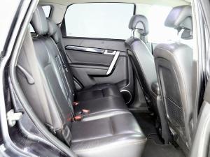 Melns Chevrolet Captiva 2012 Tallina, ar dzinēja tilpumu 2.20 L un nobraukumu 225 tūkst. km par 3999 €, foto 8 vietnē AUTOMOTO.COM.LV