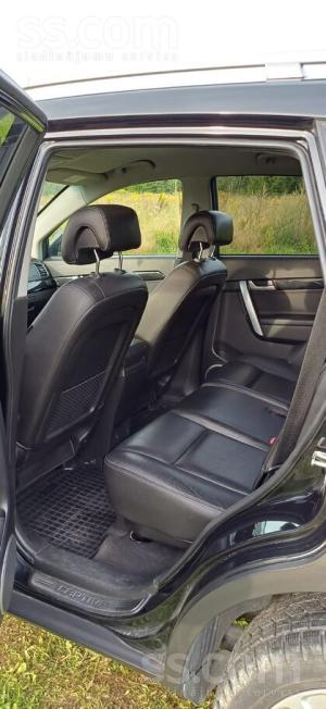 Melns Chevrolet Captiva 2012 Rīga, ar dzinēja tilpumu 2.20 L un nobraukumu 286 tūkst. km par 7000 €, foto 13 vietnē AUTOMOTO.COM.LV