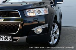 Black Chevrolet Captiva 2012 in Kretinga, with an engine capacity of 2.20 L and mileage of 163 thousand km for 6199 €, photo 6 on AUTOMOTO.COM.LV