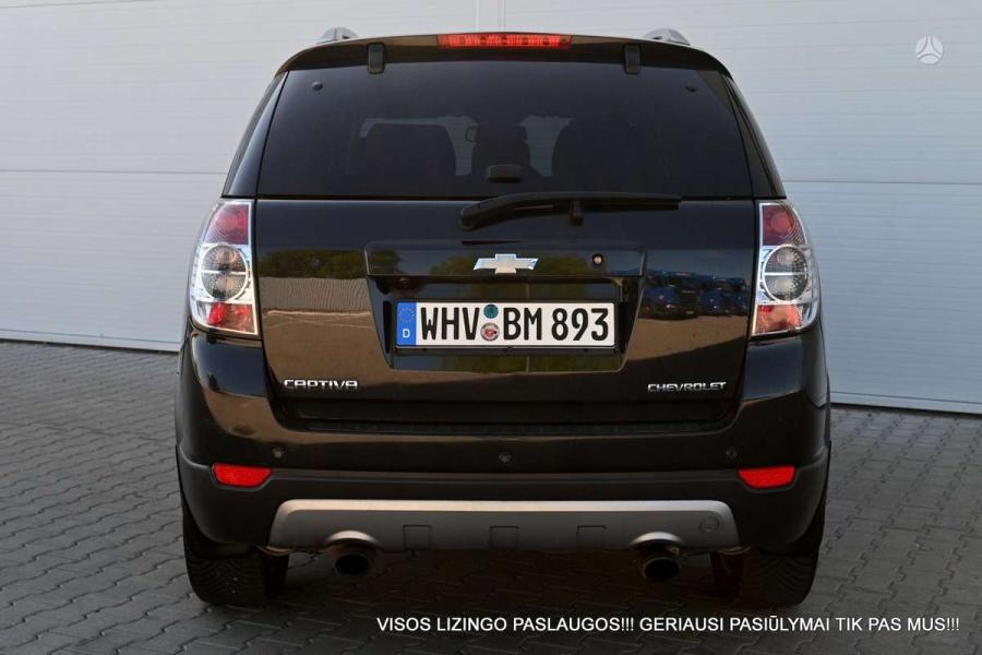 Black Chevrolet Captiva 2012 in Kretinga, with an engine capacity of 2.20 L and mileage of 163 thousand km for 6199 €, photo 8 on AUTOMOTO.COM.LV