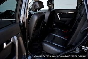 Black Chevrolet Captiva 2012 in Kretinga, with an engine capacity of 2.20 L and mileage of 163 thousand km for 6199 €, photo 23 on AUTOMOTO.COM.LV