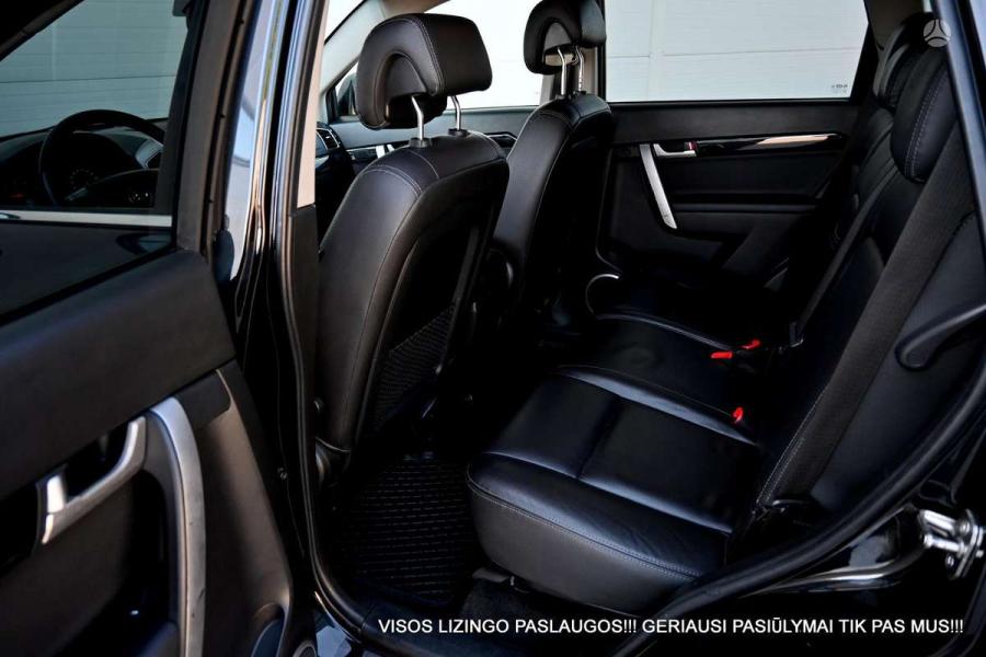 Black Chevrolet Captiva 2012 in Kretinga, with an engine capacity of 2.20 L and mileage of 163 thousand km for 6199 €, photo 23 on AUTOMOTO.COM.LV