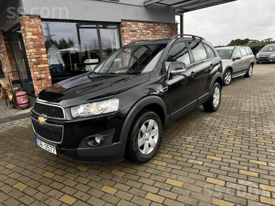 Melns Chevrolet Captiva 2012 Talsi, ar dzinēja tilpumu 2.20 L un nobraukumu 211 tūkst. km par 6500 €, foto 1 vietnē AUTOMOTO.COM.LV