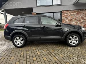 Melns Chevrolet Captiva 2012 Talsi, ar dzinēja tilpumu 2.20 L un nobraukumu 211 tūkst. km par 6500 €, foto 7 vietnē AUTOMOTO.COM.LV