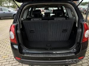 Melns Chevrolet Captiva 2012 Talsi, ar dzinēja tilpumu 2.20 L un nobraukumu 229 tūkst. km par 6500 €, foto 15 vietnē AUTOMOTO.COM.LV