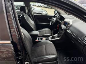 Melns Chevrolet Captiva 2012 Talsi, ar dzinēja tilpumu 2.20 L un nobraukumu 229 tūkst. km par 6500 €, foto 17 vietnē AUTOMOTO.COM.LV