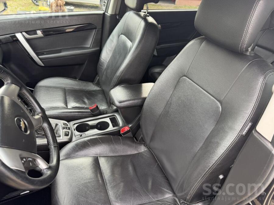 Melns Chevrolet Captiva 2012 Rēzekne, ar dzinēja tilpumu 2.20 L un nobraukumu 0 tūkst. km par 6450 €, foto 13 vietnē AUTOMOTO.COM.LV
