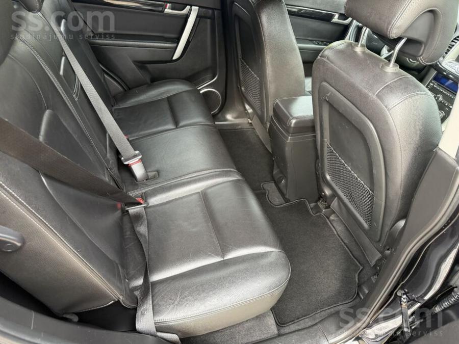 Melns Chevrolet Captiva 2012 Rēzekne, ar dzinēja tilpumu 2.20 L un nobraukumu 0 tūkst. km par 6450 €, foto 17 vietnē AUTOMOTO.COM.LV