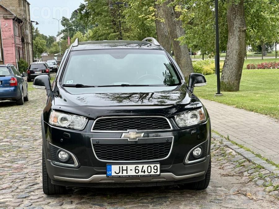 Black Chevrolet Captiva 2013 in Jelgava, with an engine capacity of 2.20 L and mileage of 225 thousand km for 7200 €, photo 7 on AUTOMOTO.COM.LV