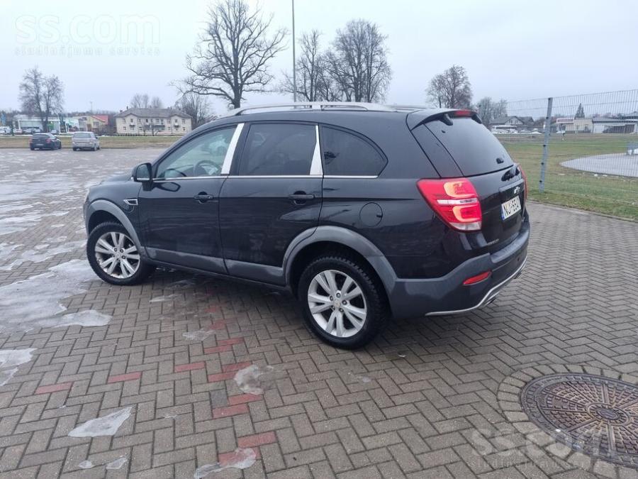 Melns Chevrolet Captiva 2013 Valmiera, ar dzinēja tilpumu 2.20 L un nobraukumu 223 tūkst. km par 5800 €, foto 5 vietnē AUTOMOTO.COM.LV