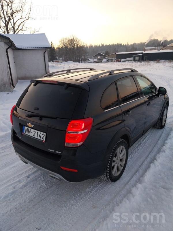 Melns Chevrolet Captiva 2013 Madona, ar dzinēja tilpumu 2.20 L un nobraukumu 286 tūkst. km par 6550 €, foto 1 vietnē AUTOMOTO.COM.LV