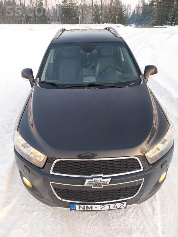 Melns Chevrolet Captiva 2013 Madona, ar dzinēja tilpumu 2.20 L un nobraukumu 286 tūkst. km par 6550 €, foto 5 vietnē AUTOMOTO.COM.LV