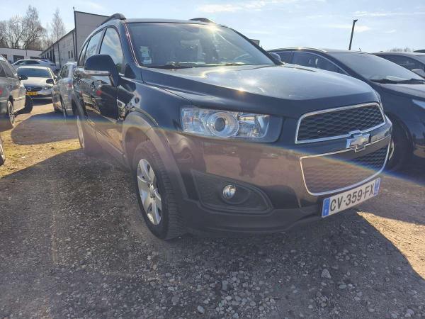 Black Chevrolet Captiva 2013 in Utena, with an engine capacity of 2.20 L and mileage of 217 thousand km for 5350 €, photo 2 on AUTOMOTO.COM.LV