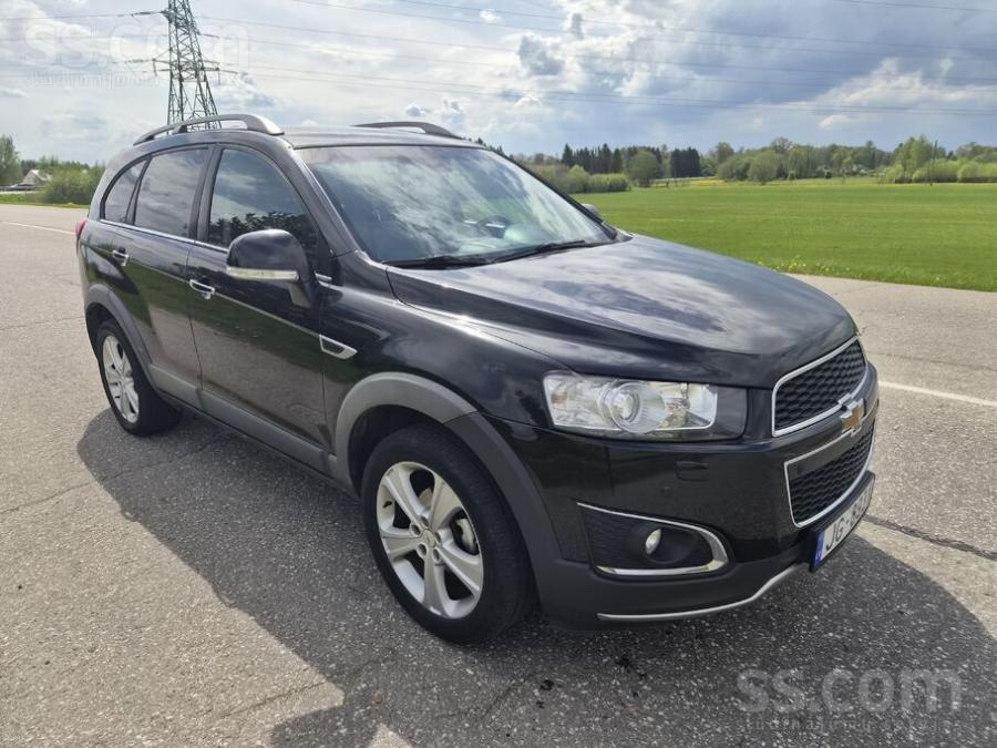Melns Chevrolet Captiva 2013 Rīga, ar dzinēja tilpumu 2.20 L un nobraukumu 246 tūkst. km par 3800 €, foto 3 vietnē AUTOMOTO.COM.LV
